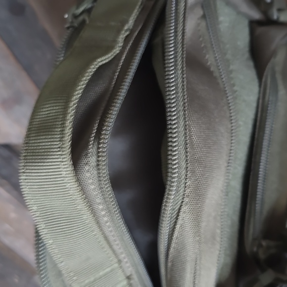 HIGHLAND | Bags | Highland Tactical Sling Backpack | Poshmark